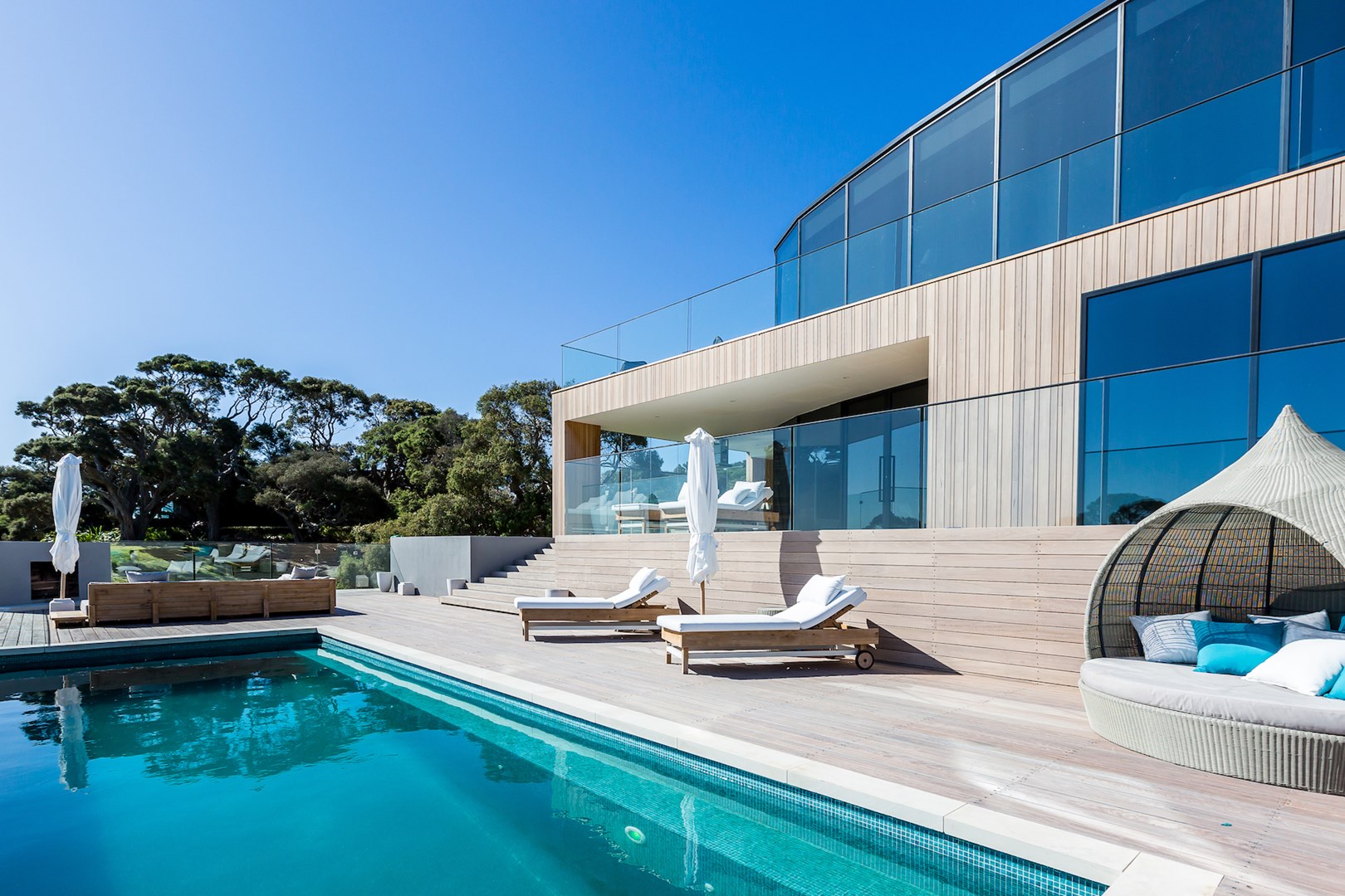 The Glasshouse truly is an exhibitionist's dream home - 9Homes