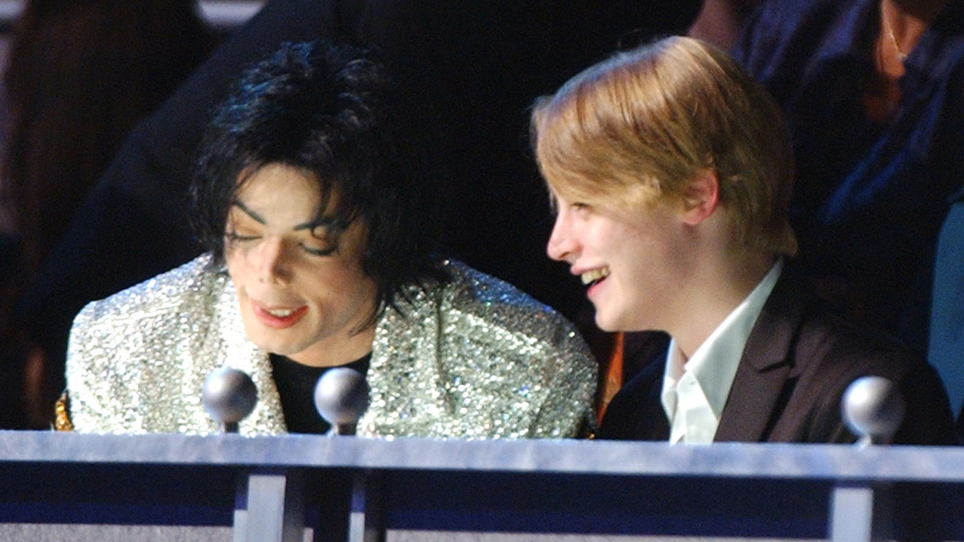 Blanket Jackson Macaulay Culkin at Gustavo Christensen blog