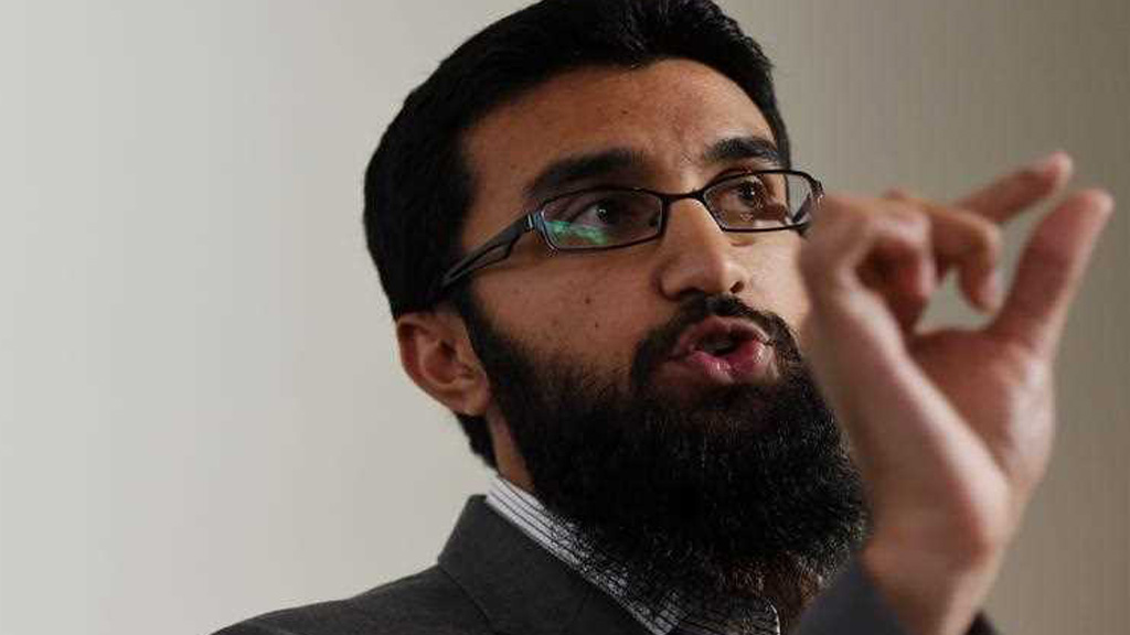 Hate preachers to be red-carded at border: Abbott - 9News