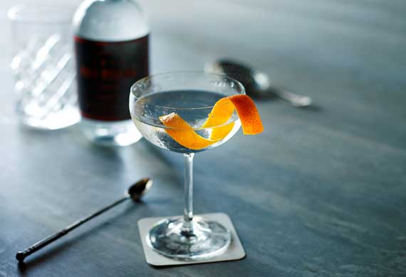 Four Pillars martini - 9Kitchen