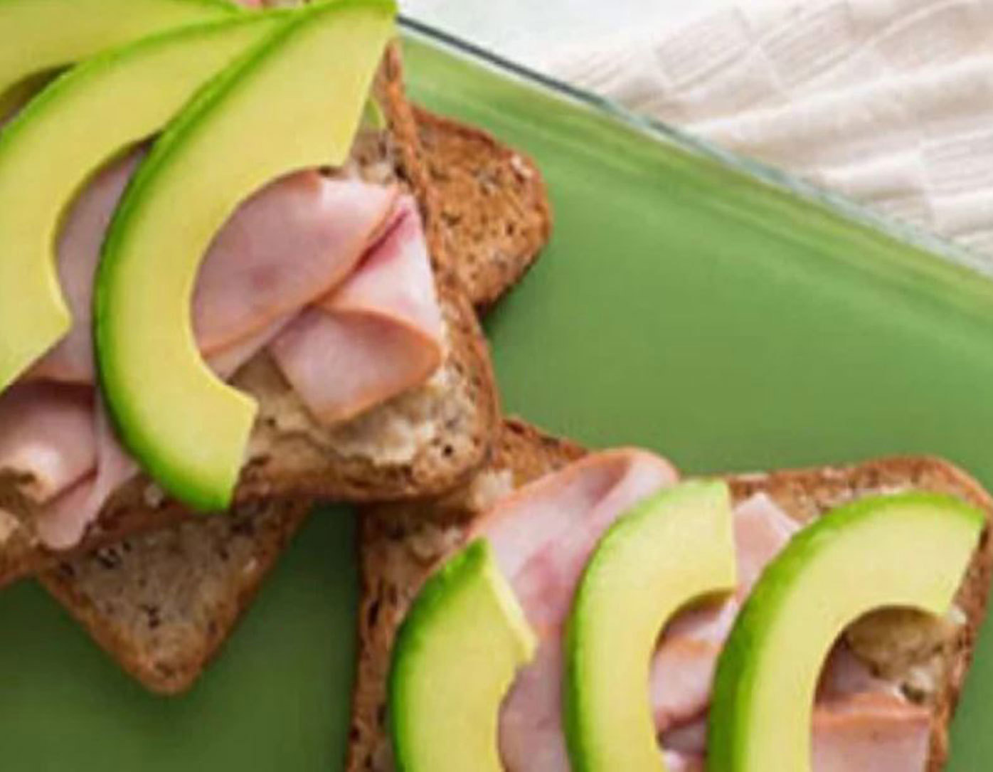 F1 2019 | Lewis Hamilton's bromance burn for Daniel Avocado