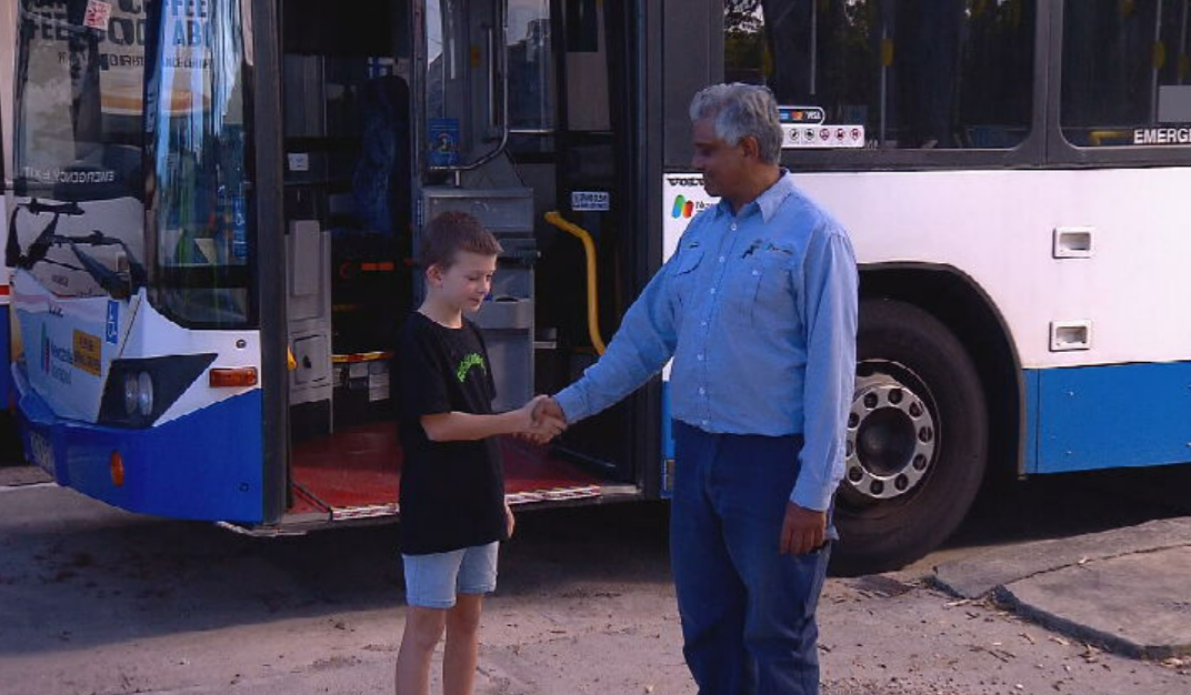 Young boy's heartwarming act after seeing bus driver racially abused ...