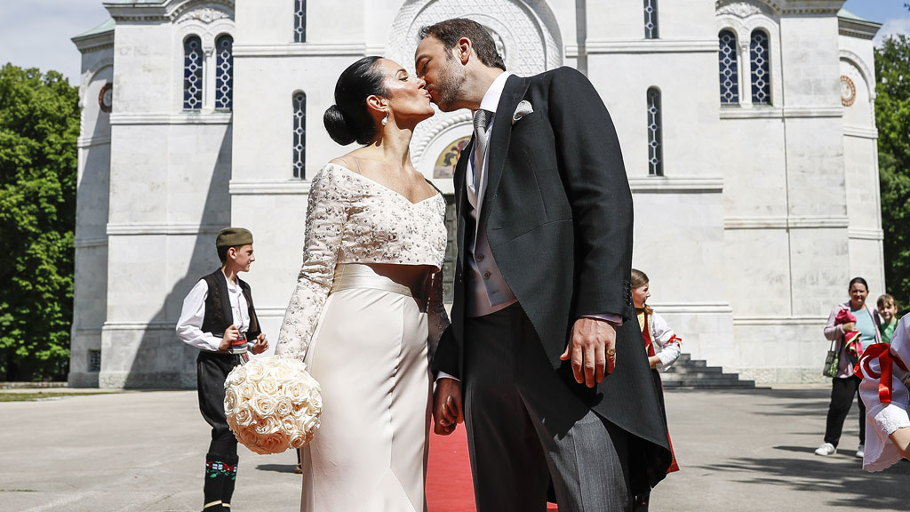 Serbia's Prince Dushan marries in royal wedding - 9Honey