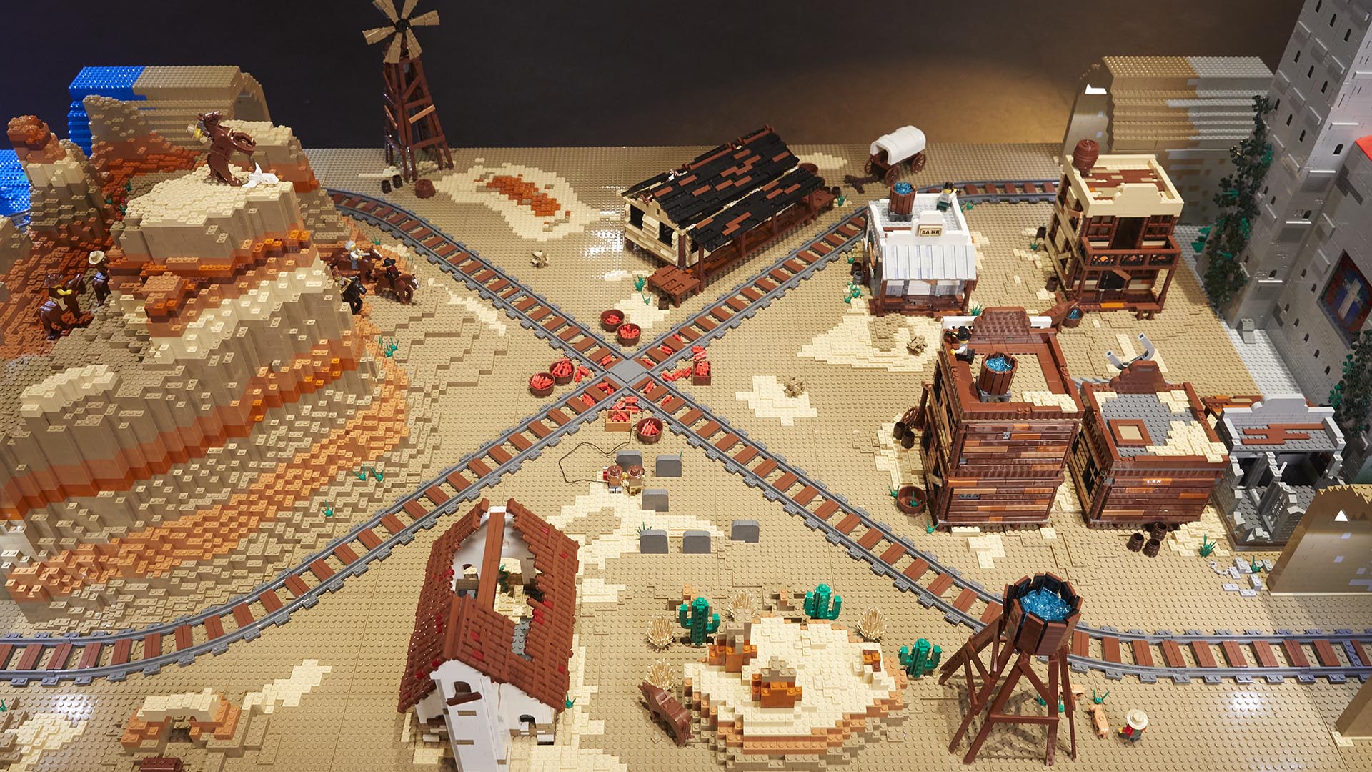 LEGO Masters 2019: Henry and Cade's Wild West Time Train