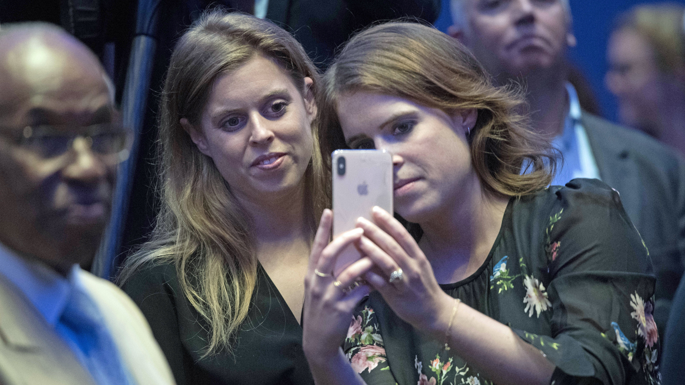 Princess Beatrice and Princess Eugenie: their life in photos - 9Honey
