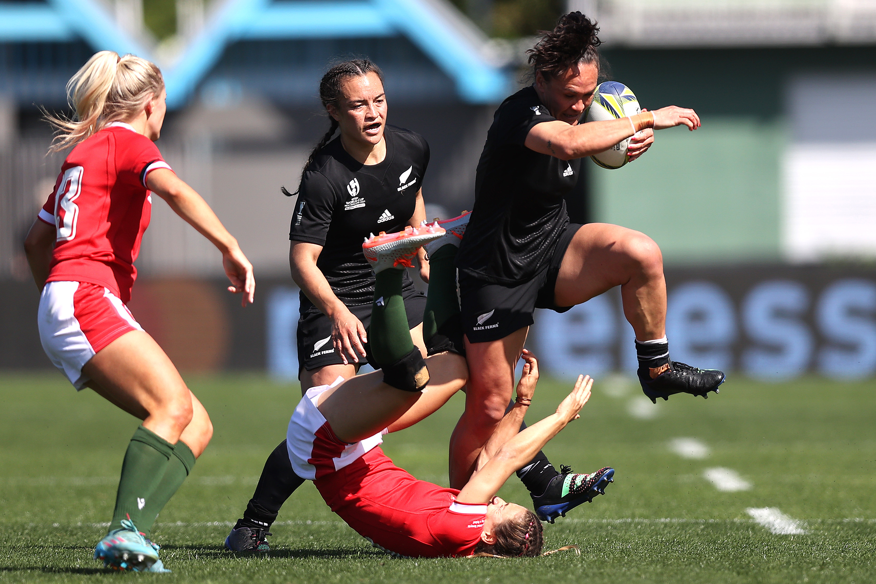 Women's Rugby World Cup 2022: Portia Woodman earns Jonah Lomu comparisons