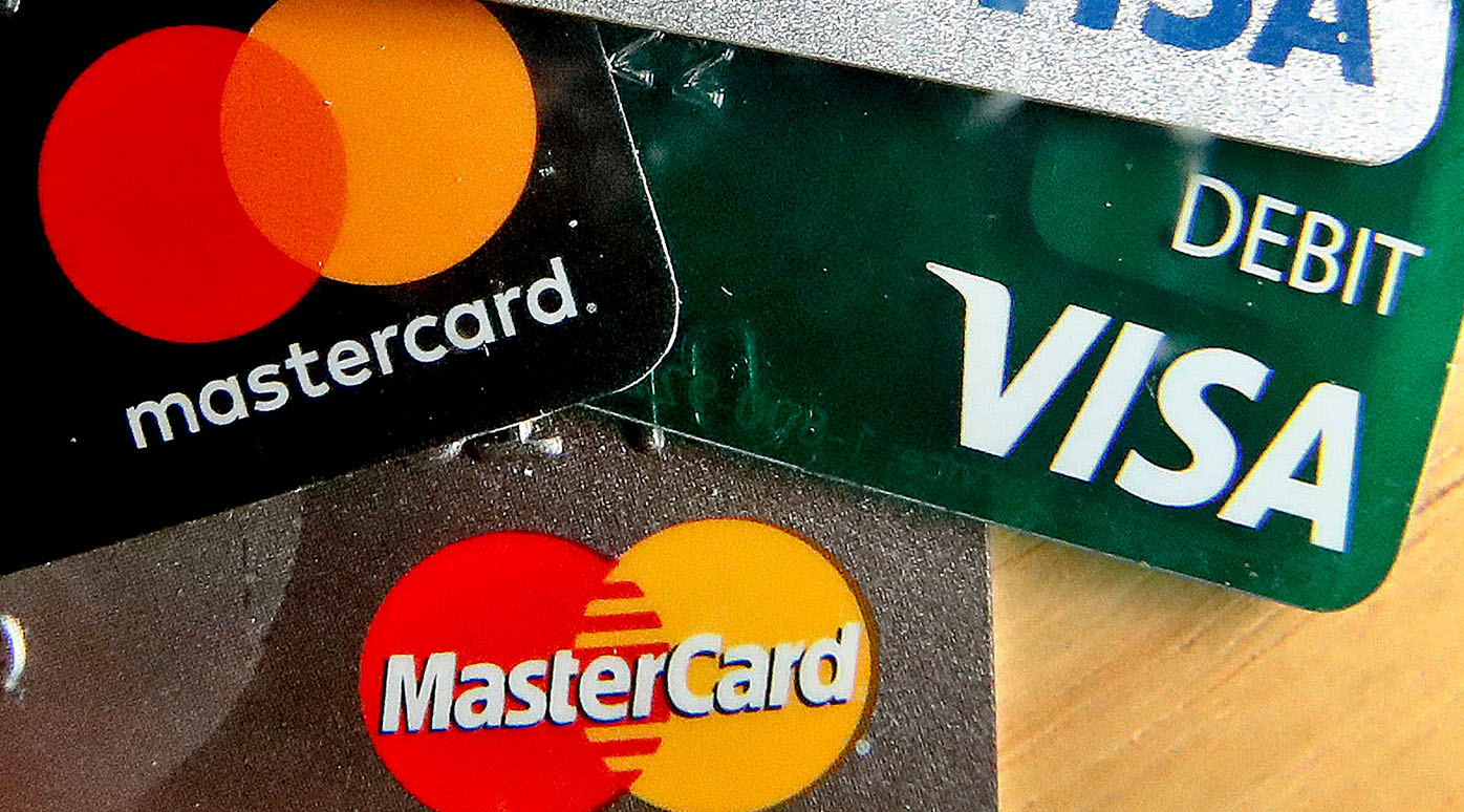 Credit card: Australian credit card debt on the decrease