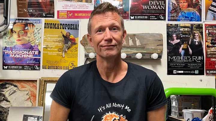 Australian comedian dies in ‘freak accident’ in France – Mingooland