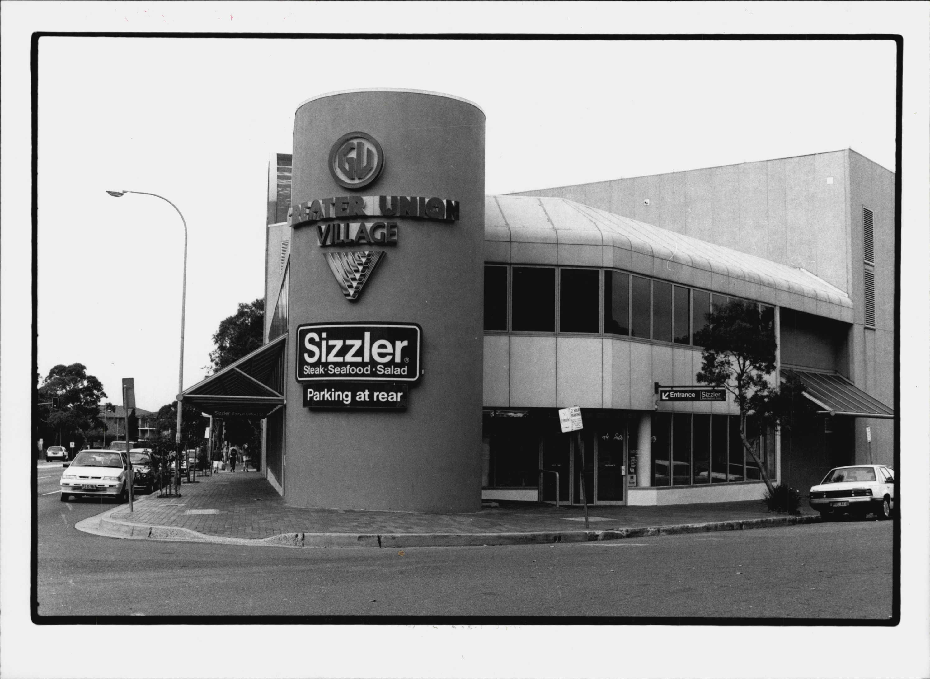 Old Sizzler Logo