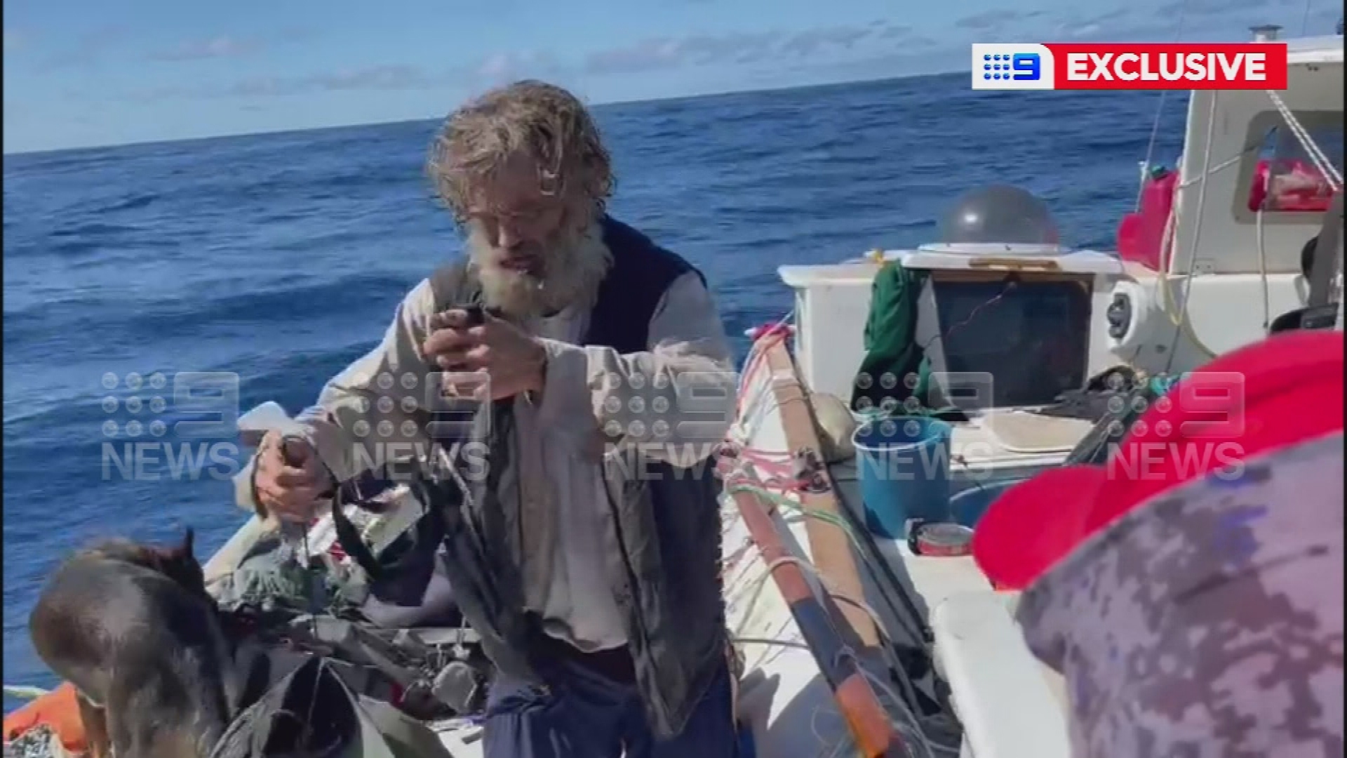 Aussie sailor and dog survive months in Pacific Ocean eating raw fish ...