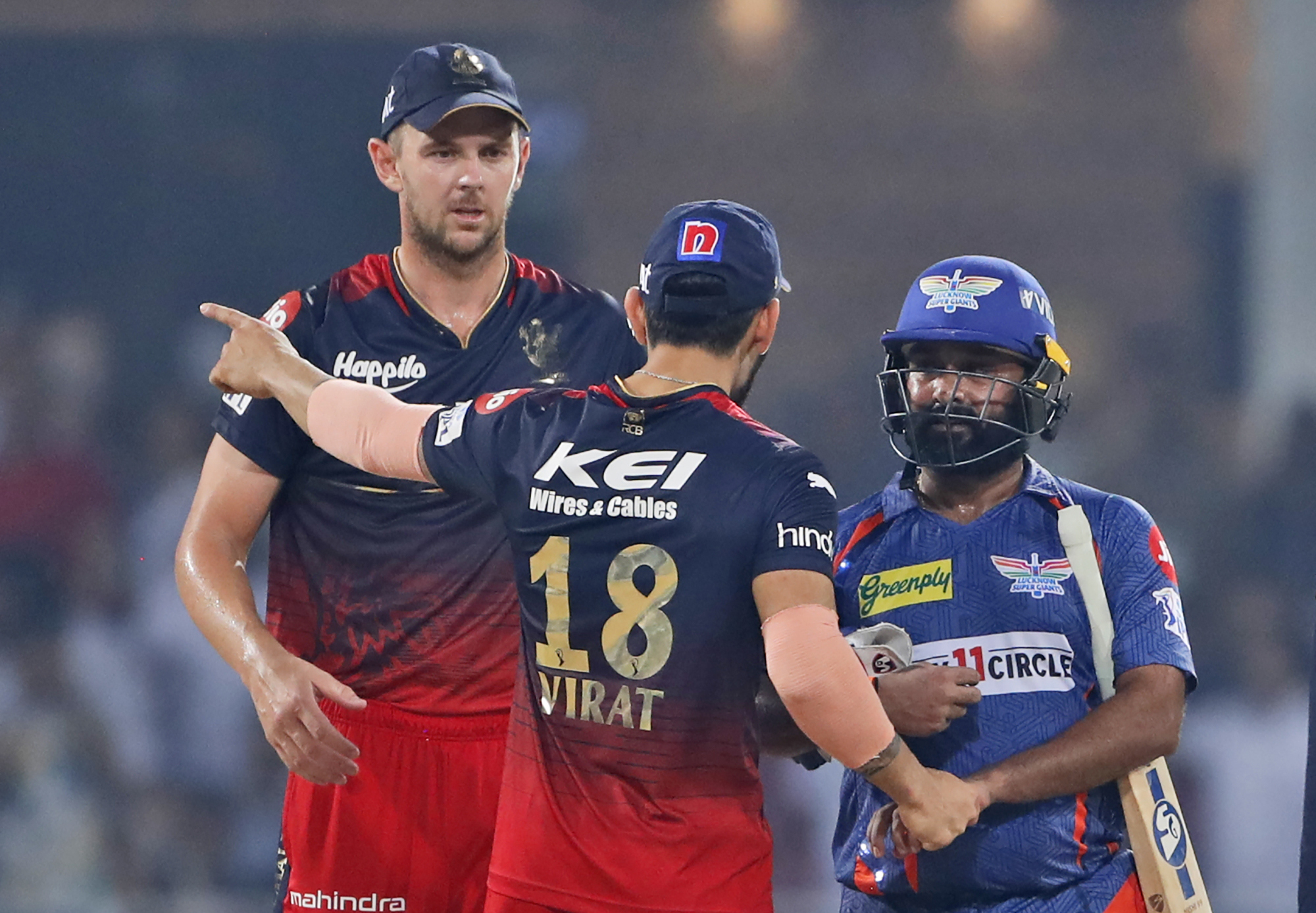 Virat Kohli And Gautam Gambhir Fight Video