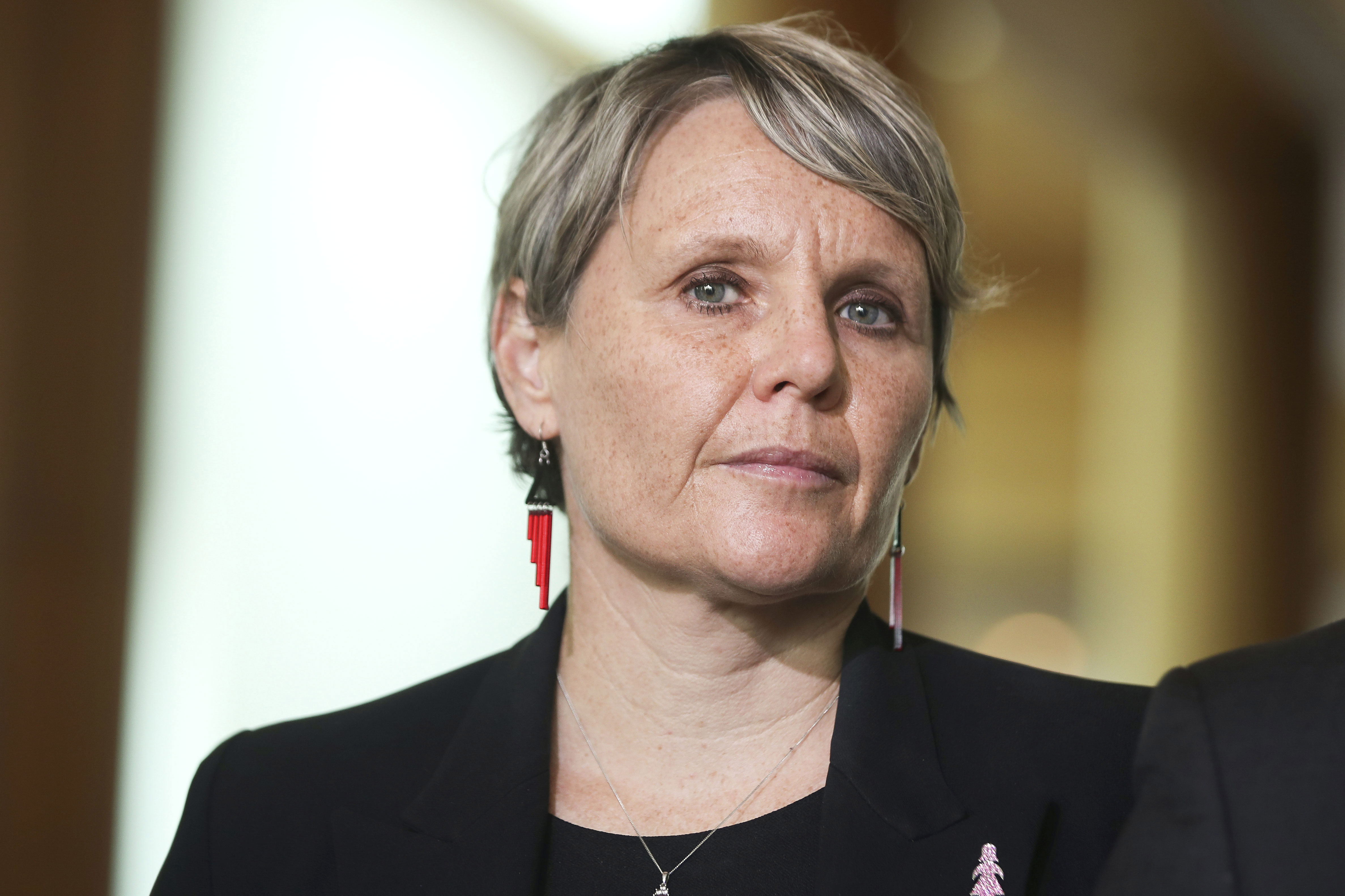 Federal MP Peta Murphy dies aged 50 after long cancer battle – Mingooland