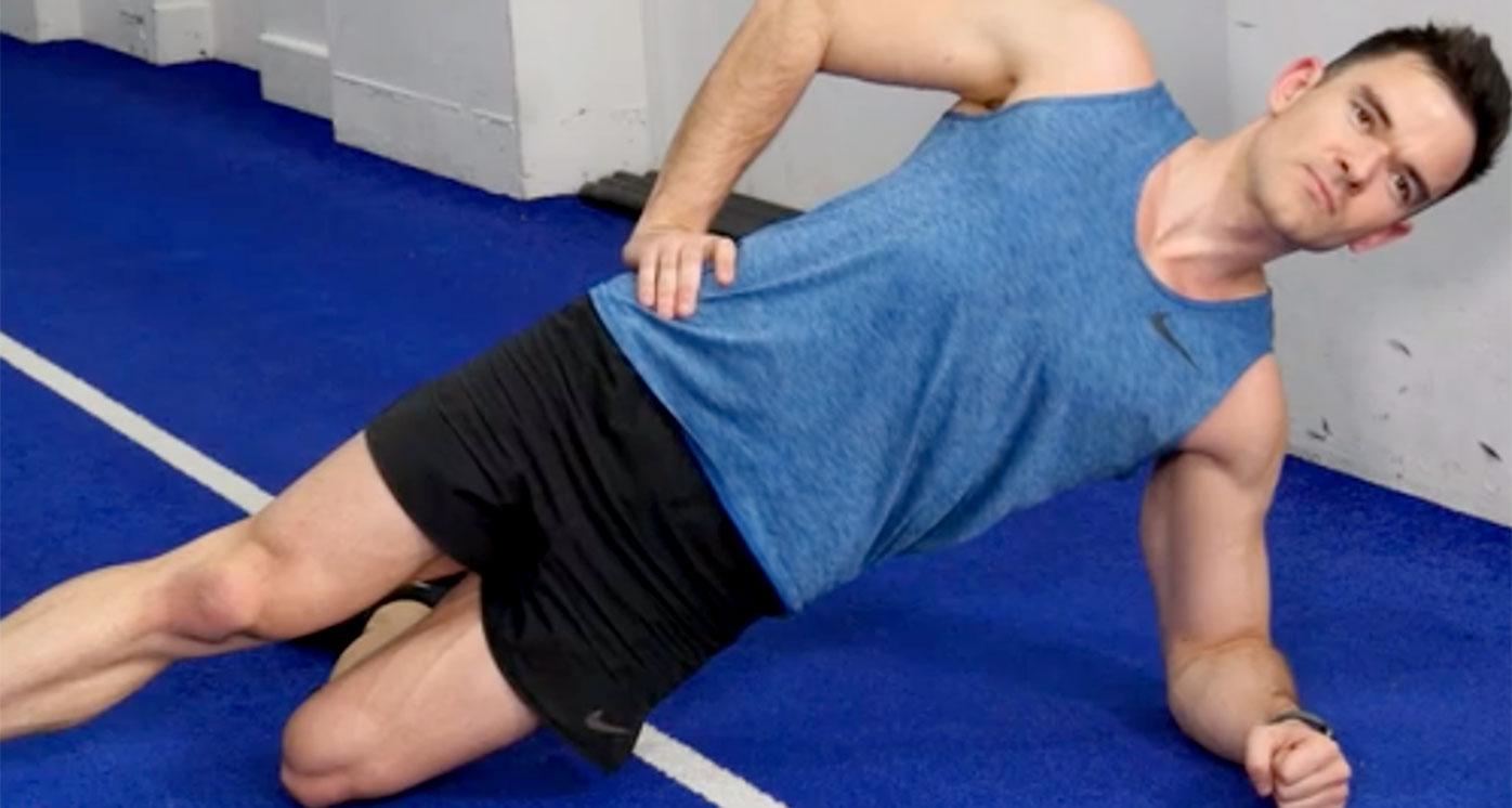 Upper-body workout to build up beach muscles - 9Coach