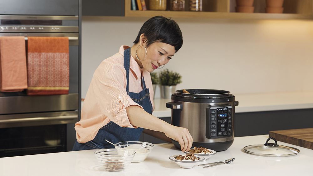 Masterchef Poh Ling-Yeow demonstrates her favourite Crock Pot recipe ...