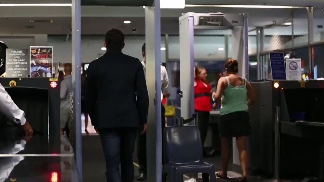 Airport security: Fake bombs pass screening in airport security failure