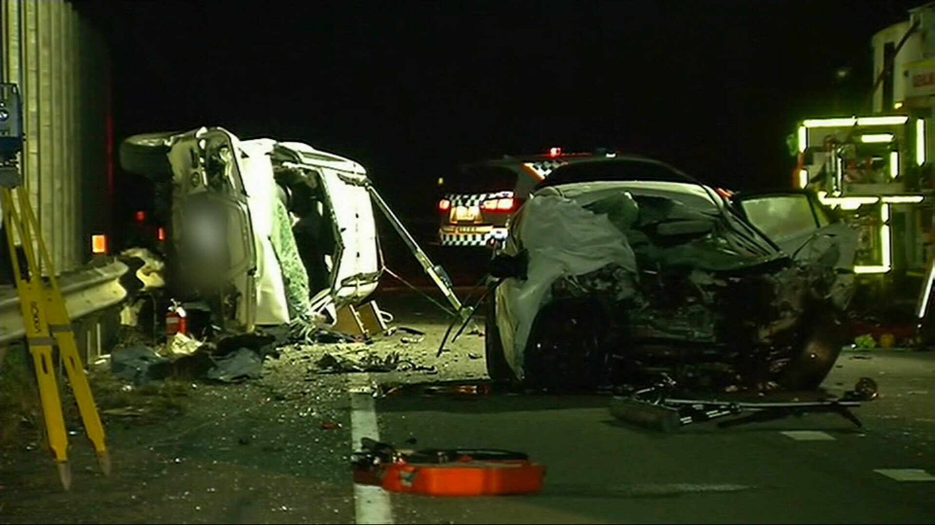 Queensland news: Two dead after head-on crash involving stolen car