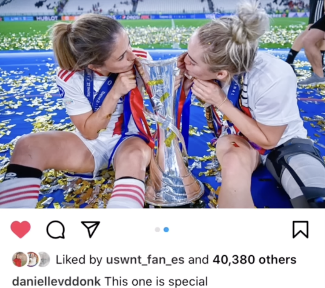 Ellie Carpenter and Daniëlle van de Donk’s complete relationship ...